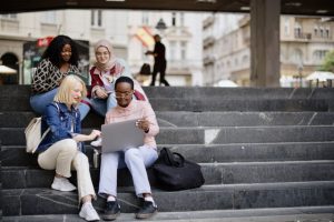 12 Ways to Beat College Senioritis | JWU Online