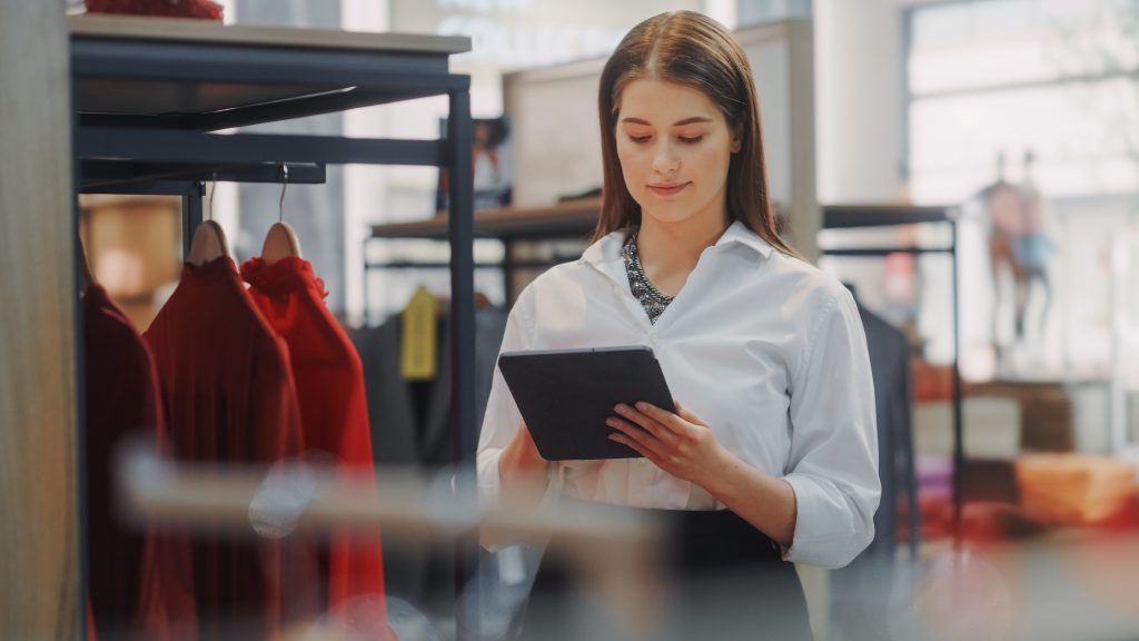 Fashion Trend Forecasting Explained: Stay Ahead of the Curve